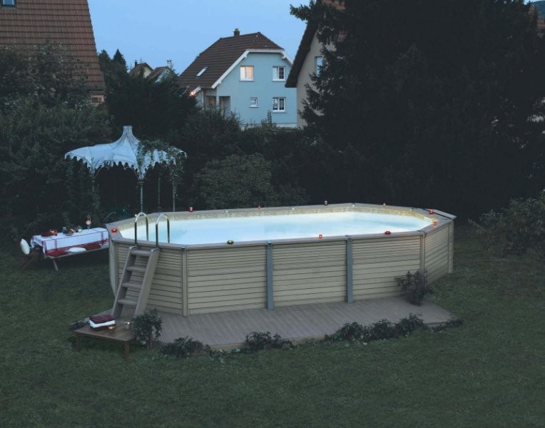 Piscine Azteck hors-sol ovale 7.30 x 4.00 m